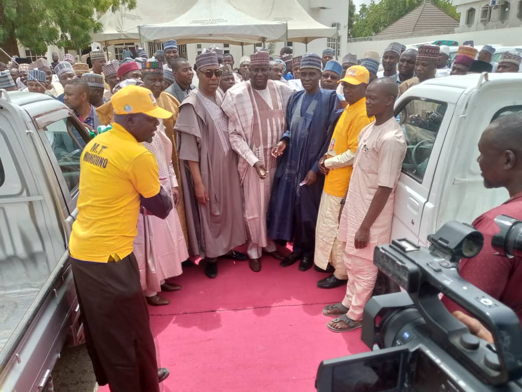 Empowerment: Zulum unveils 110 mini trucks donated by Senator Monguno ...